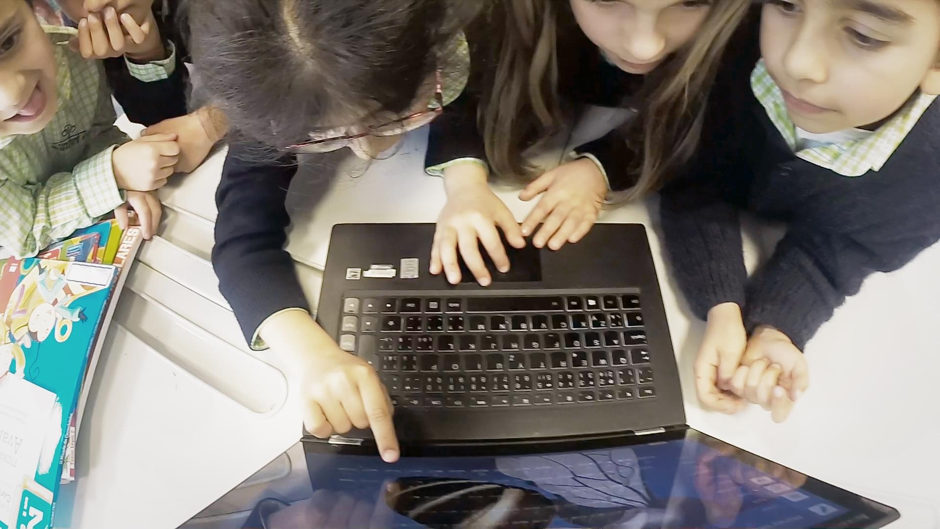 Educational app and visual learning tool | Corinth