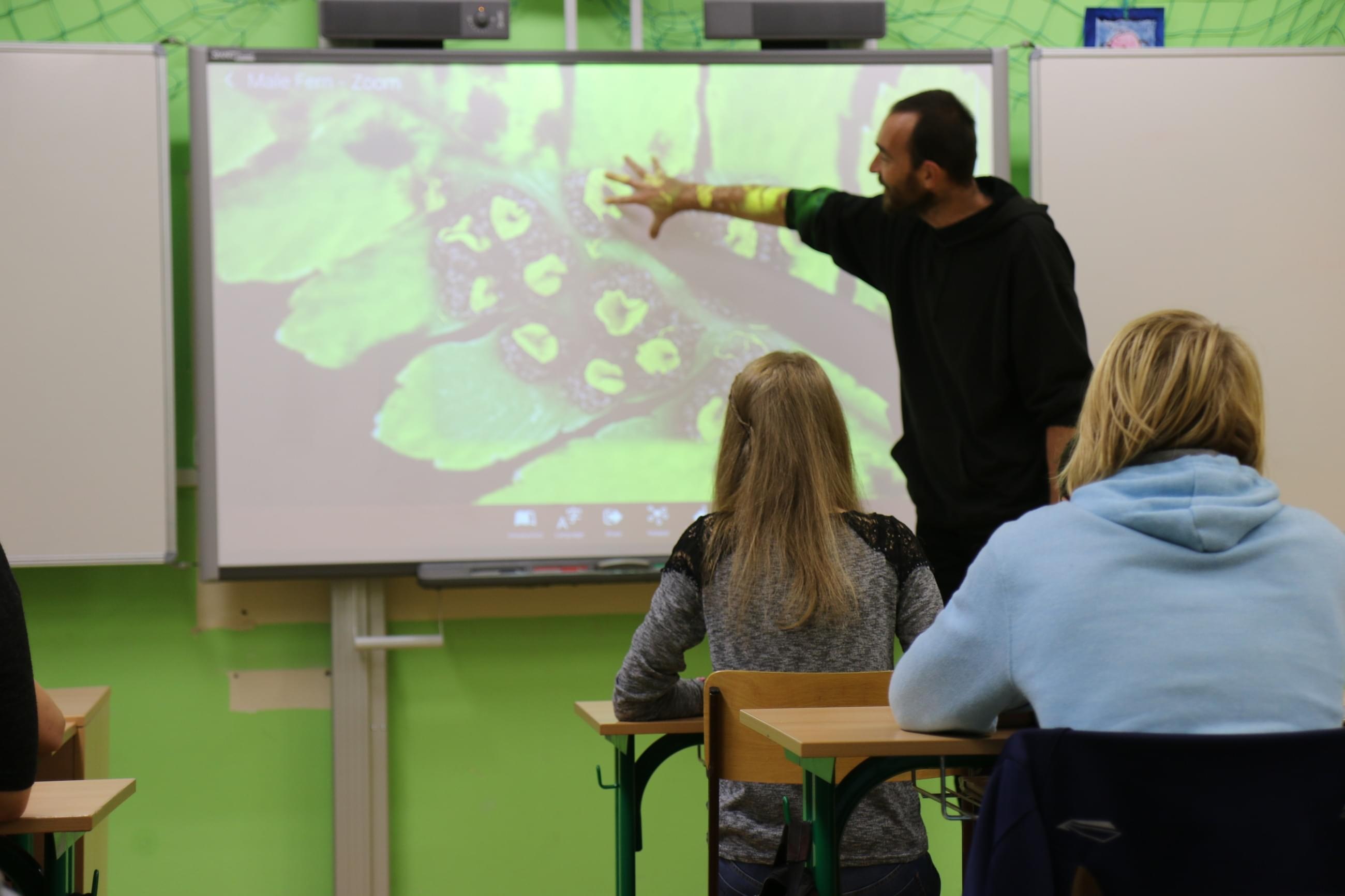 Educational app and visual learning tool | Corinth