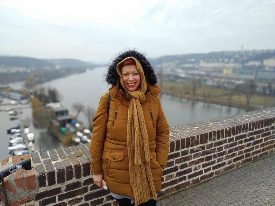 S Corinthem na cestách: Éva Tóth, Maďarsko